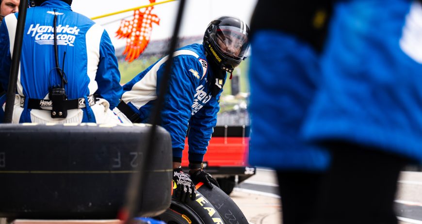 Pit crewmen's endurance pays off in Austin tripleheader | NASCAR