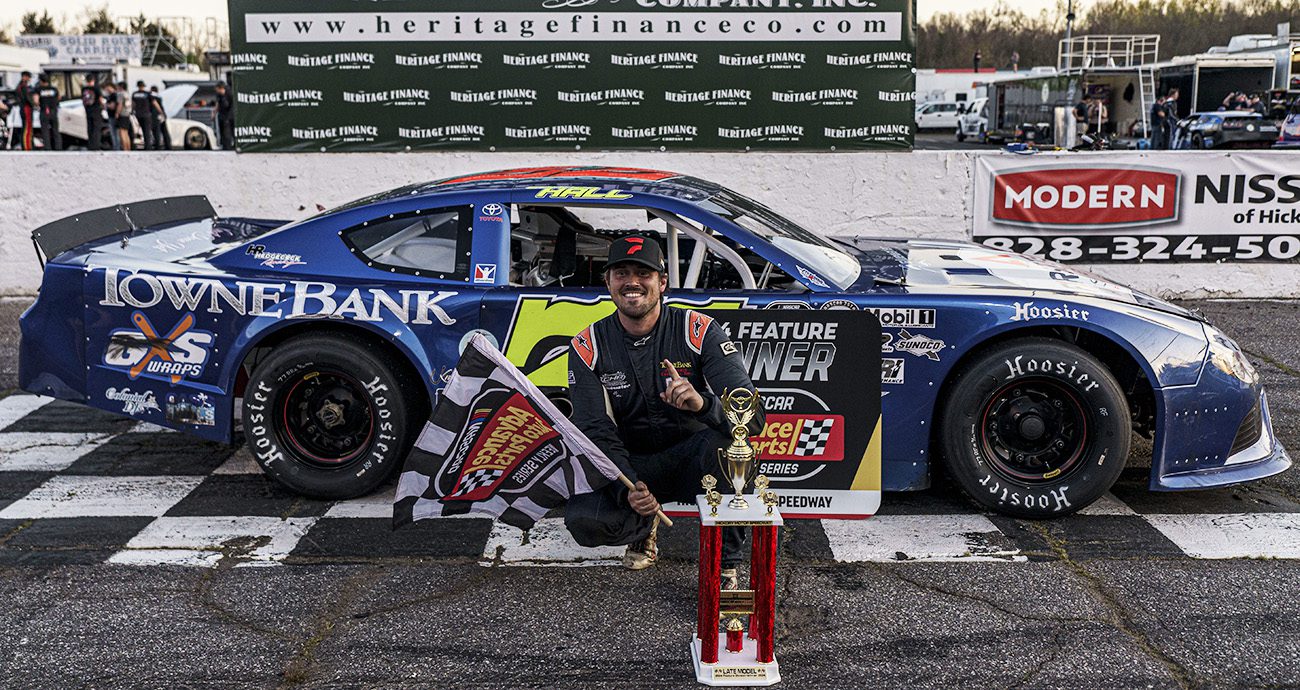 Highlights: Connor Hall sweeps another set of Twin 40s at Hickory ...