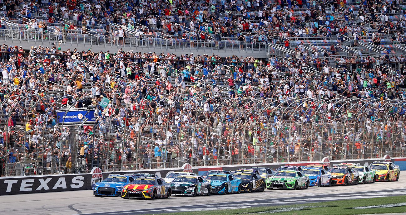 Texas Turning Point: Martinsville lessons, story lines | NASCAR