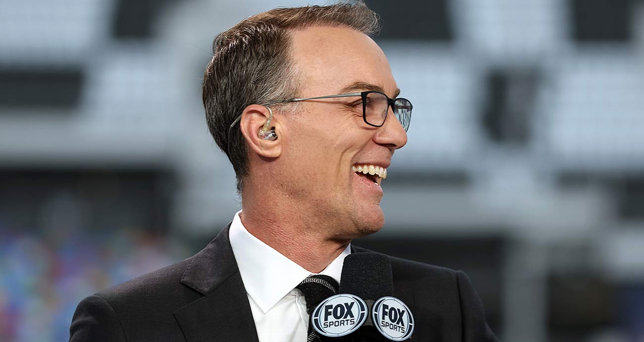 Kevin Harvick on standby for Larson at All-Star weekend | NASCAR