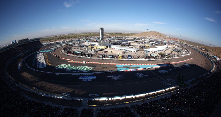 Fantasy Fastlane: Go Championship 4-heavy at Phoenix - NASCAR