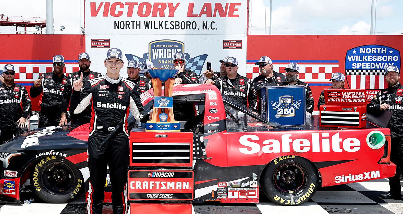 Corey Heim pulls away for third Truck win of season | NASCAR