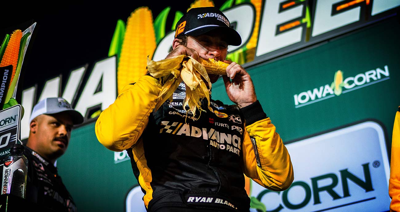 Ryan Blaney's Iowa breakthrough a special family affair | NASCAR