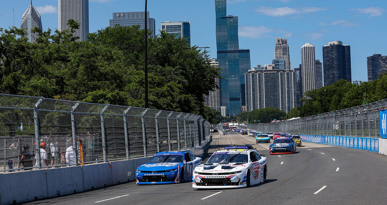 Larson, Gibbs learn plenty as Xfinity runners-up to SVG | NASCAR