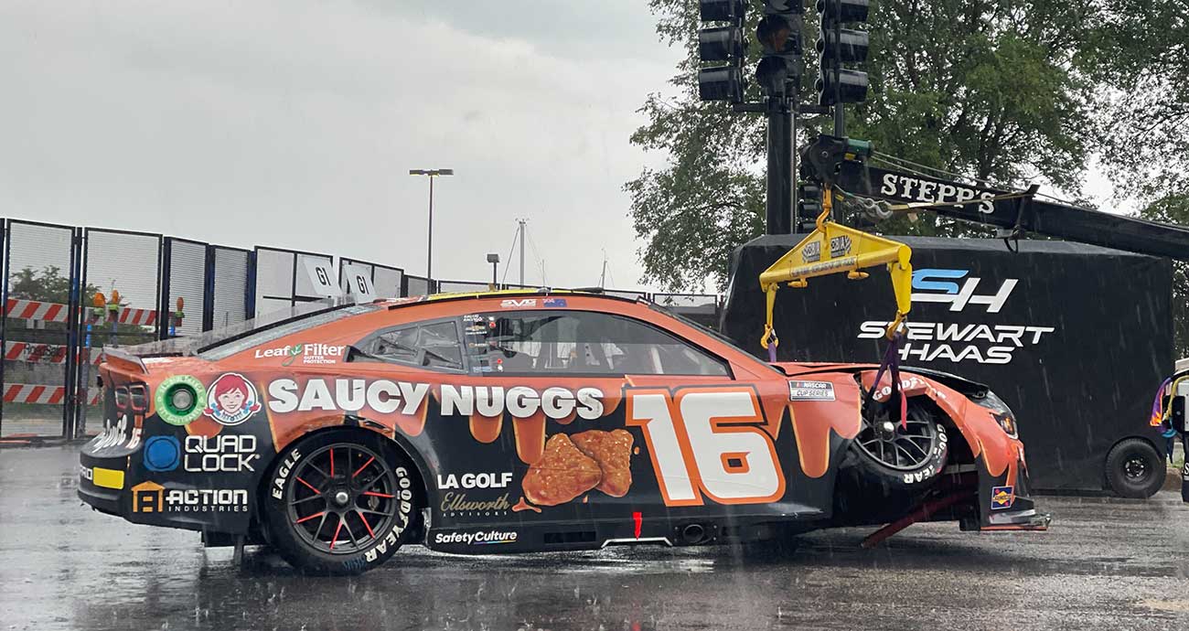 Shane van Gisbergen exits Chicago during Stage 2 | NASCAR