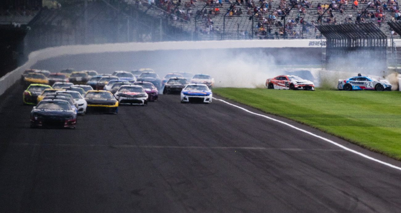 William Byron exits Brickyard 400 after hard wreck | NASCAR