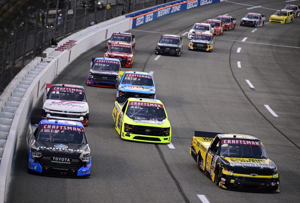 Cool night for Connor Hall with top 10 in truck debut | NASCAR