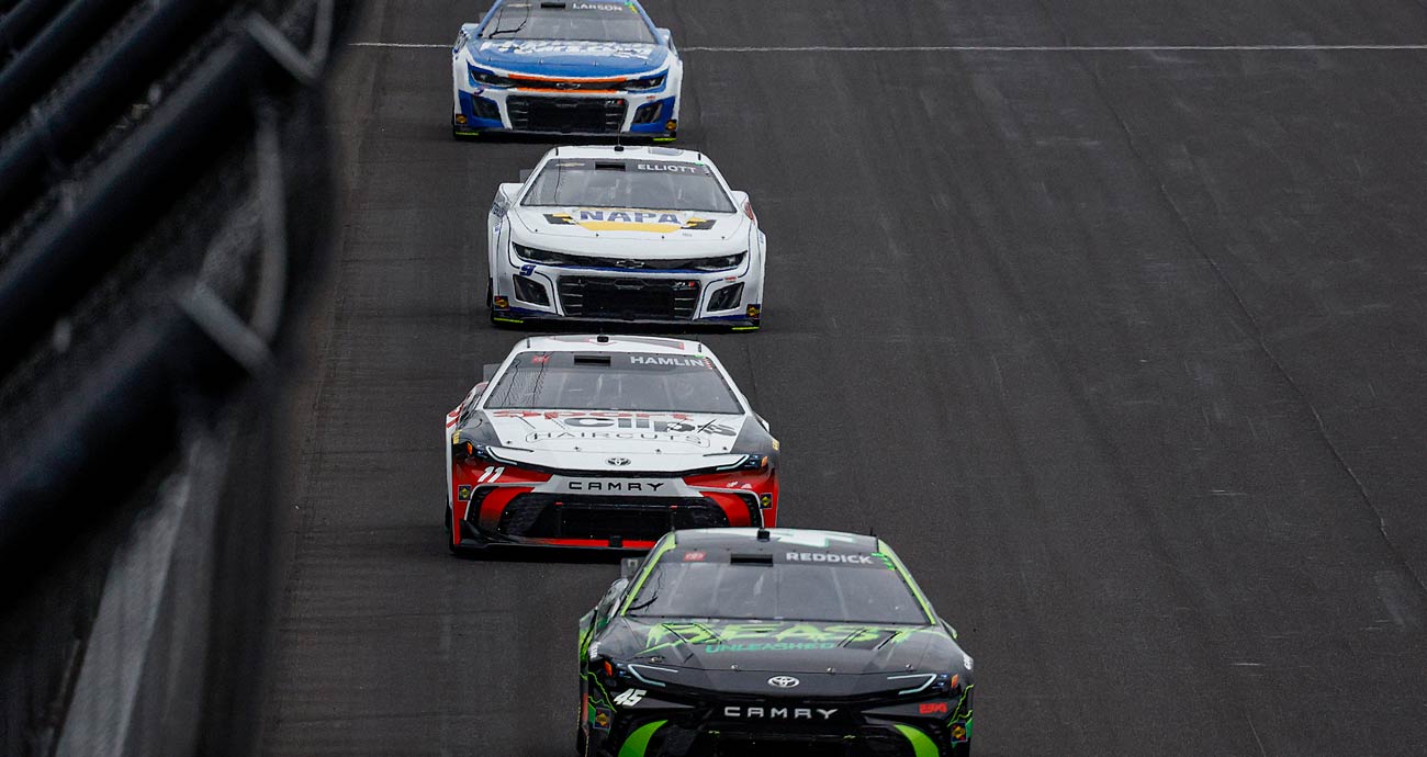 Regular Season Championship hopefuls on final stretch | NASCAR