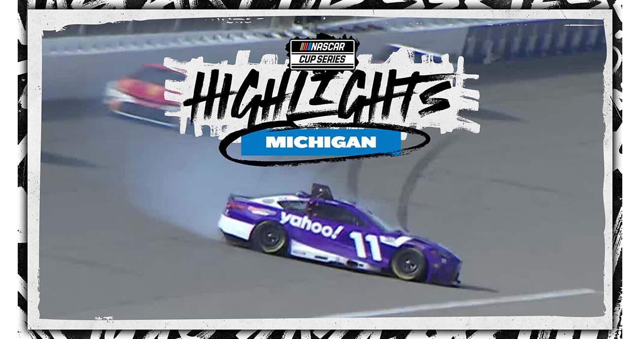 Denny Hamlin spins from second late in Stage 1 - NASCAR