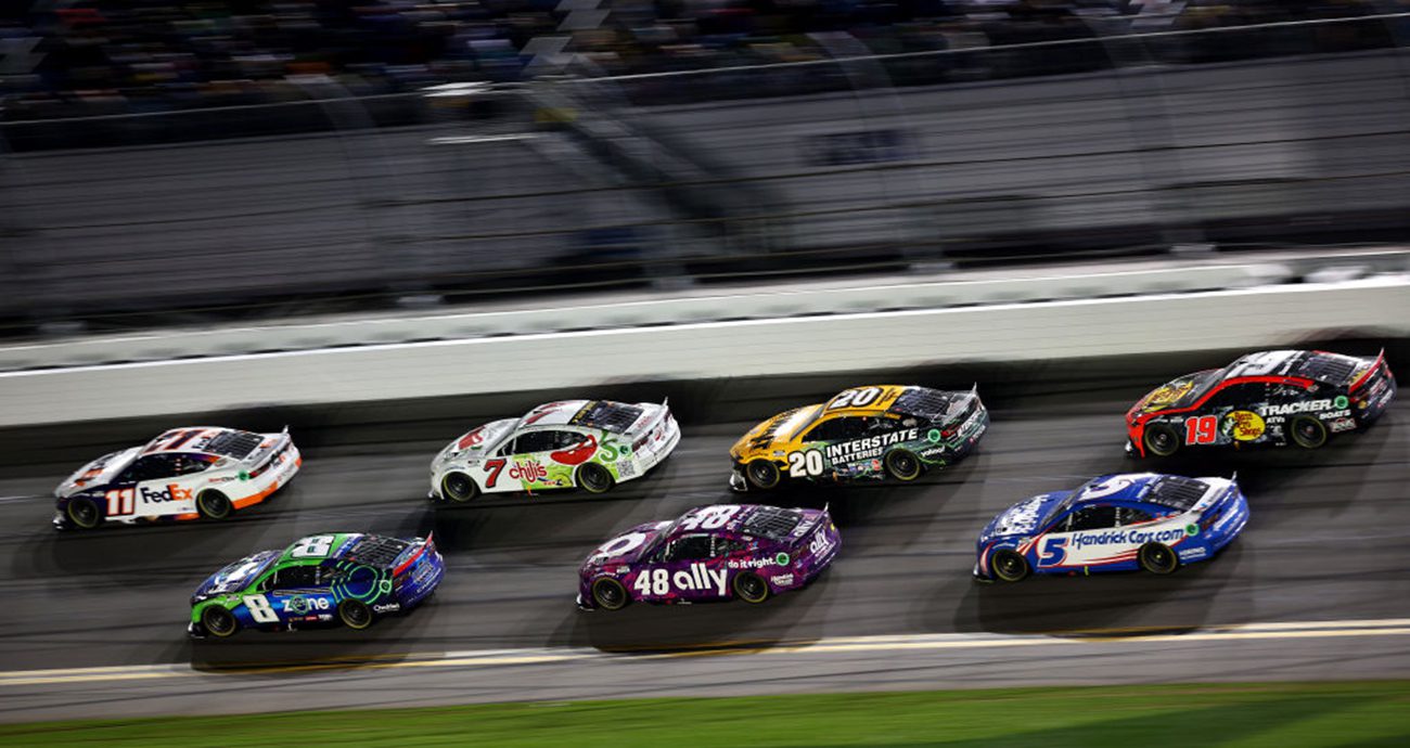 NASCAR to mandate right-side air deflector at Daytona | NASCAR