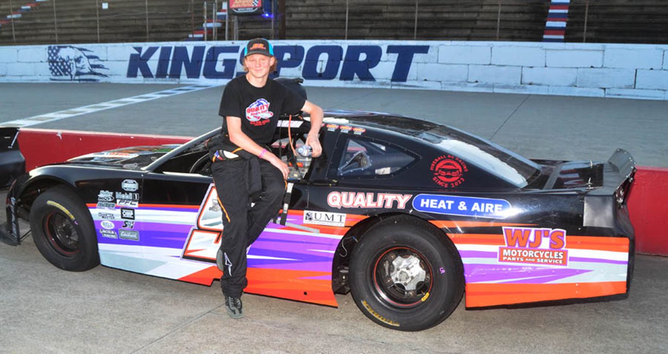 NASCAR national championships on the line during final points weekend ...