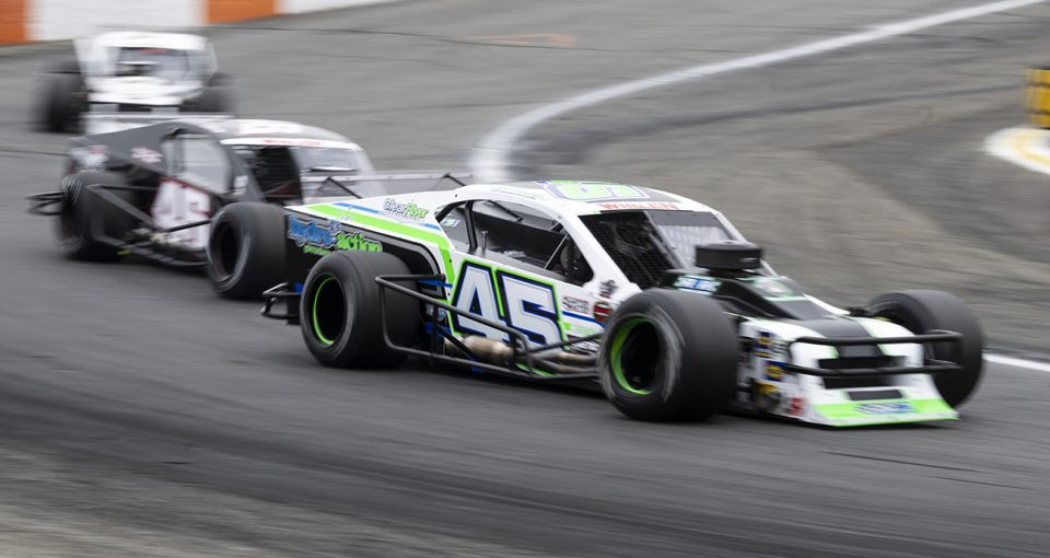 PIT BOX: A slugfest awaits the Modified Tour field in the Eddie ...