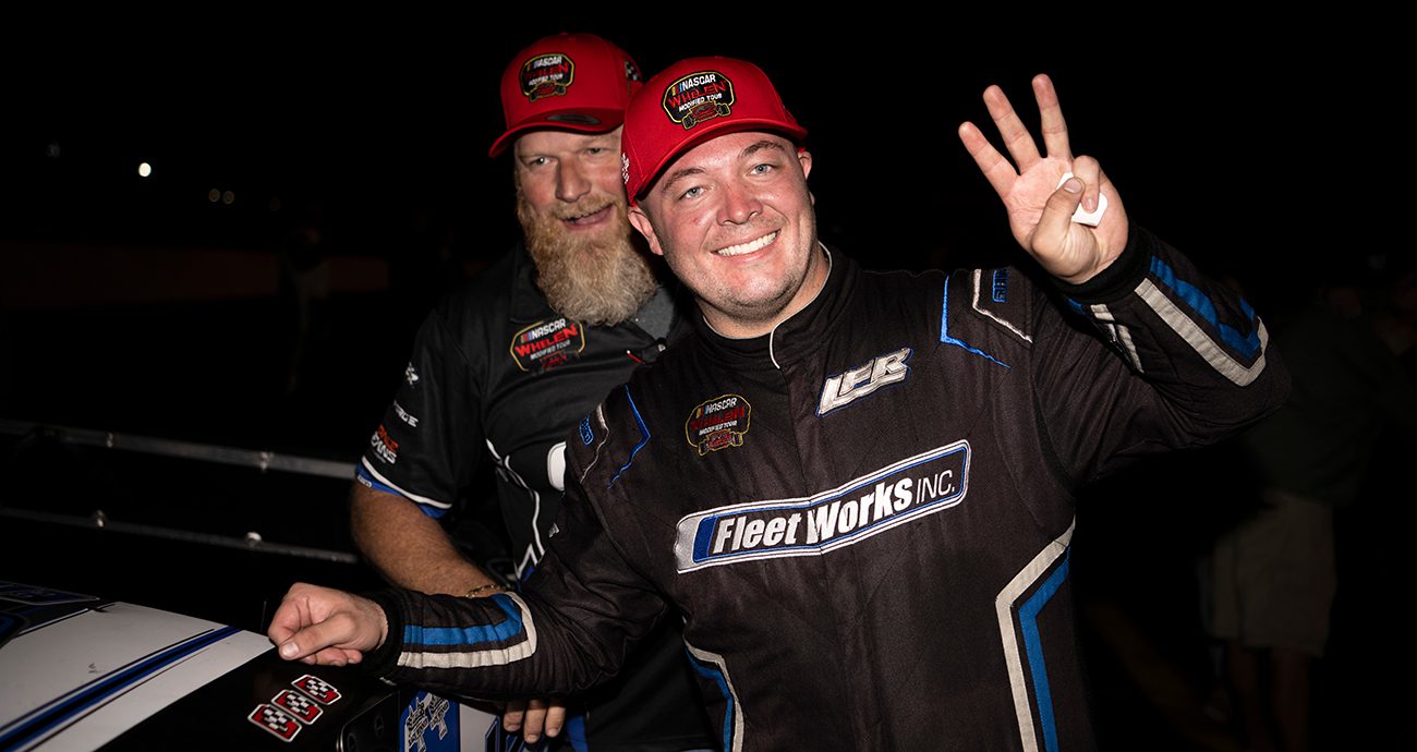 Martinsville preview: Justin Bonsignore vs. Ron Silk for the title