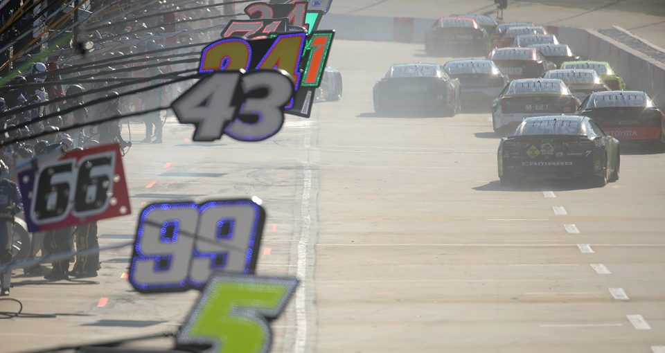 The fastest pit crews entering 2024 Cup Championship | NASCAR