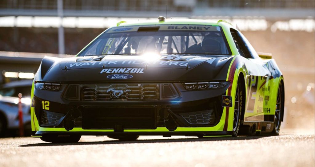 Blaney tops Friday's Cup Series practice at Phoenix | NASCAR