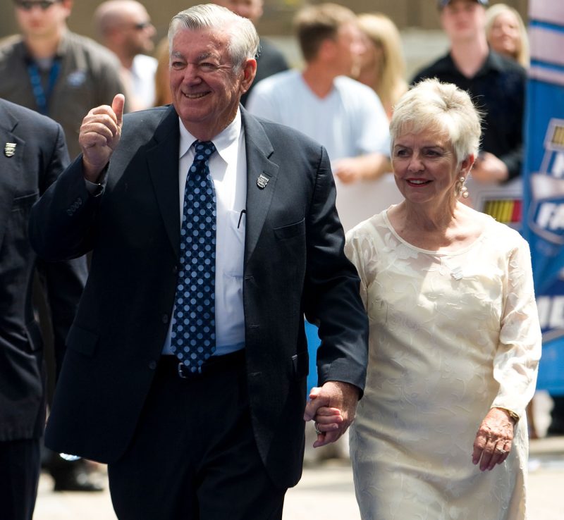 Bobby Allison, legend and Hall of Famer, dies at 86 | NASCAR