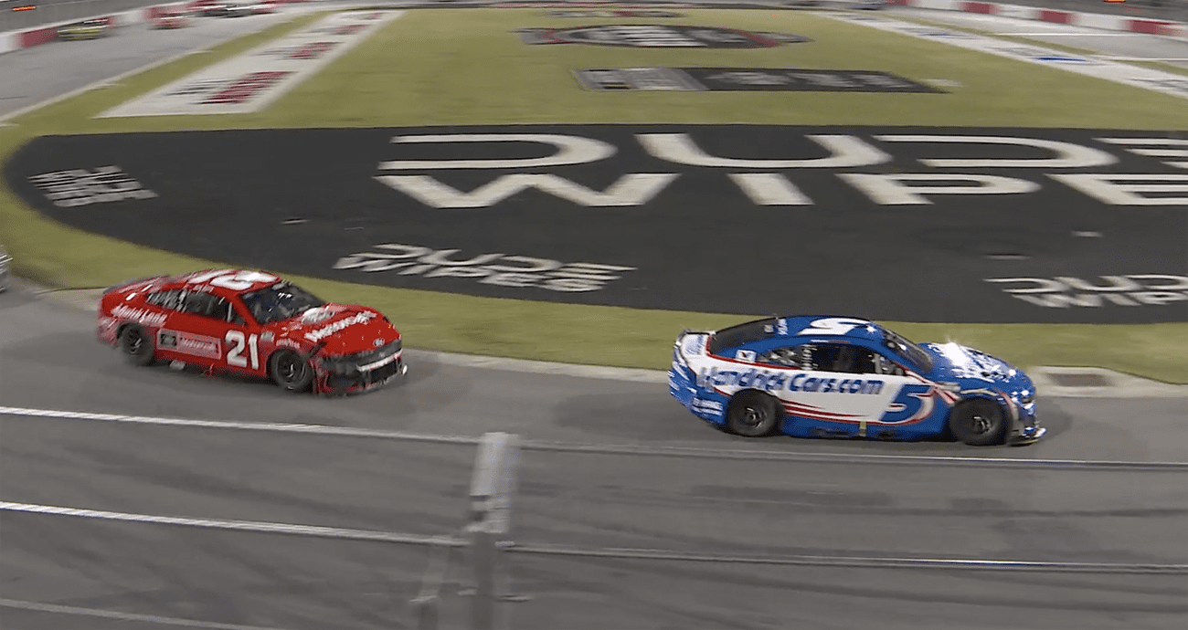 Kyle Larson wins LCQ, Josh Berry and Blaney advance - NASCAR