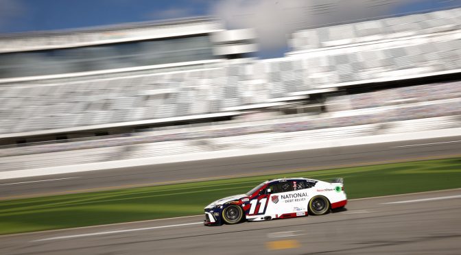 Denny Hamlin paces opening Daytona 500 practice - NASCAR
