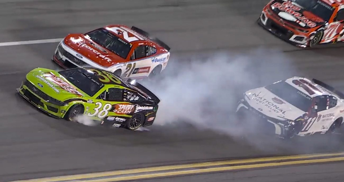 Hamlin, Smith and Berry all involved in crash as Stage 1 ends ...