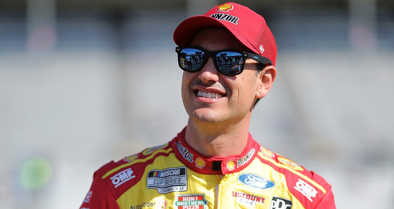 Joey Logano takes over longest streak of Cup starts - NASCAR