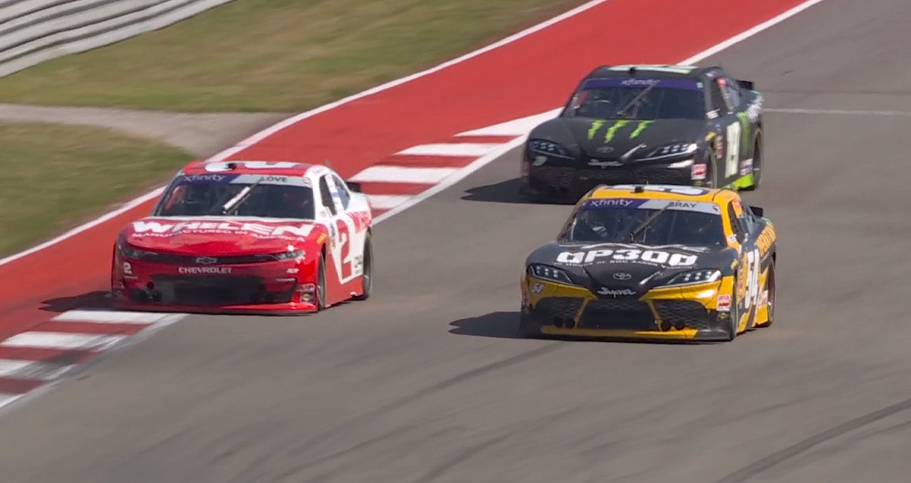 Jesse Love, Taylor Gray battle for the lead in Stage 2 - NASCAR