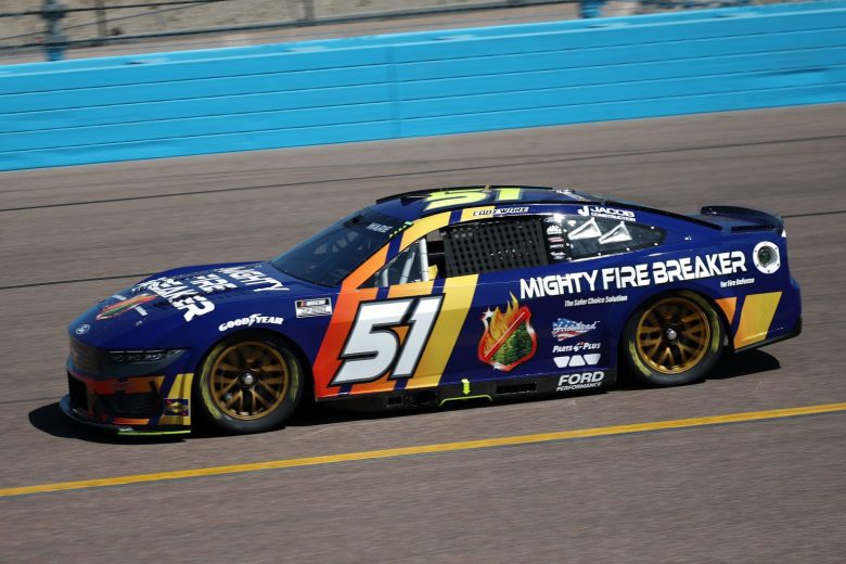 Full Cup Series field for 2025 Phoenix spring race | NASCAR
