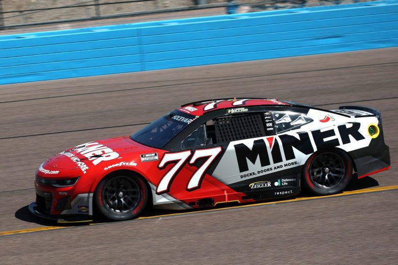 Full Cup Series field for 2025 Phoenix spring race | NASCAR