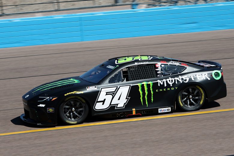 Full Cup Series field for 2025 Phoenix spring race | NASCAR