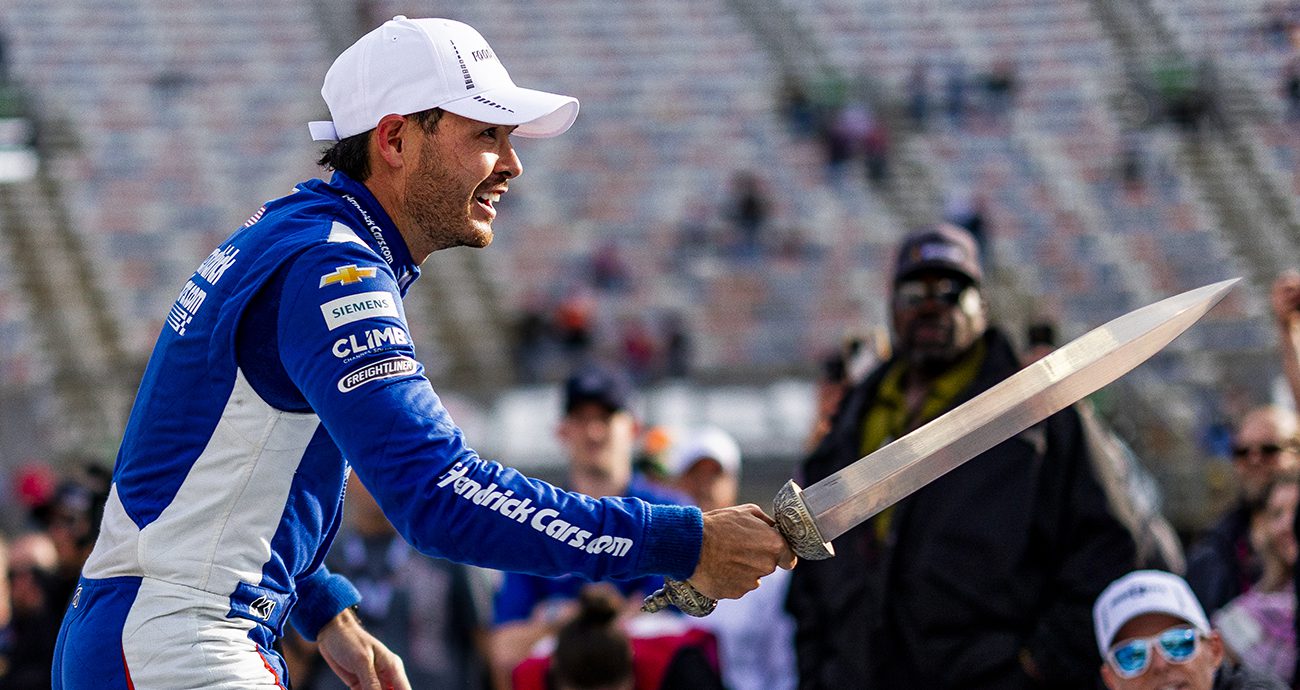 Kyle Larson talks the best way to get around Bristol | NASCAR