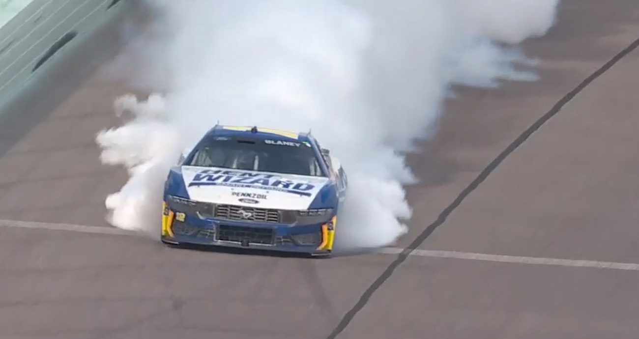 Ryan Blaney's engine expires late at Homestead - NASCAR