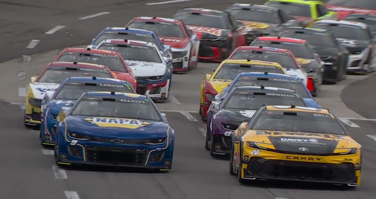 Short-track racing: Christopher Bell leads field to green - NASCAR