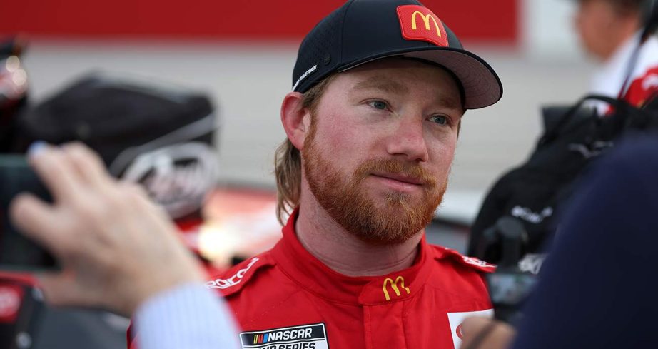 Fantasy: Ross Chastain wheels to the front at Nashville - NASCAR
