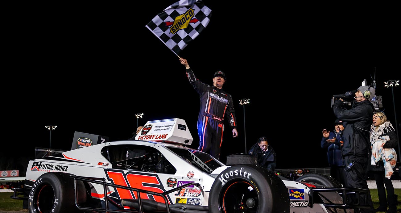 Ron Silk survives pit road mishap for eighth career Thompson Modified ...