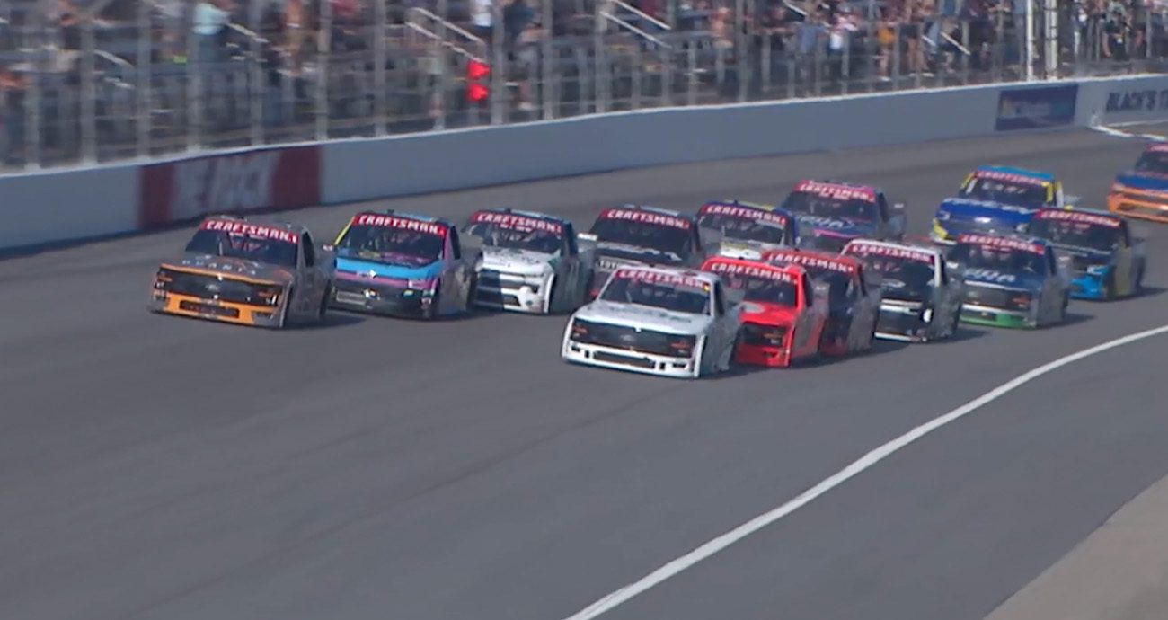 Garcia, Smith lead Truck Series field to green - NASCAR