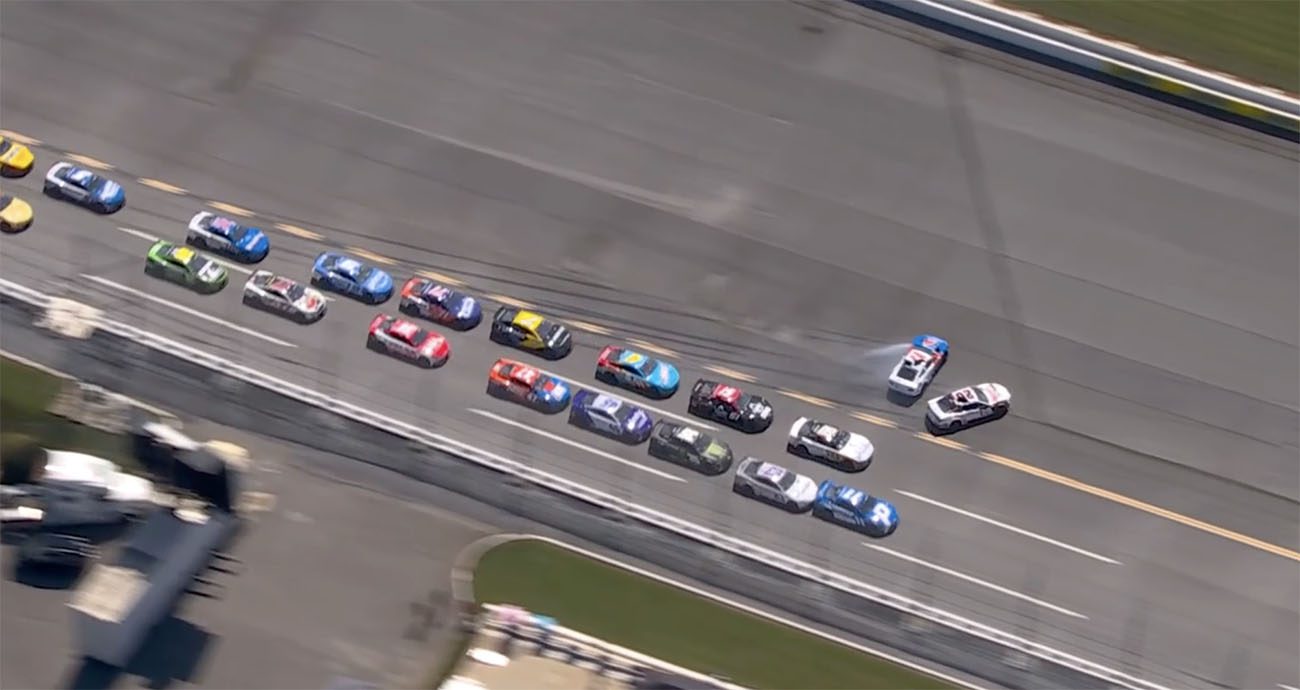 Bell, Buescher wreck out during Stage 1 restart - NASCAR