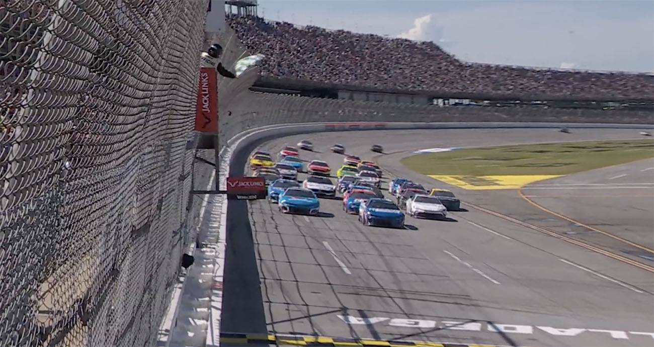 Kyle Larson wins a chaotic Stage 1 at Talladega - NASCAR