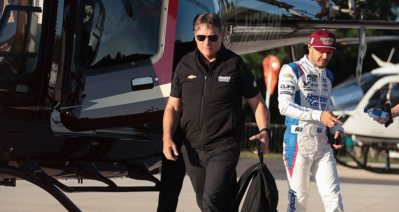 Gordon explains plan to get Larson back to Charlotte in time | NASCAR