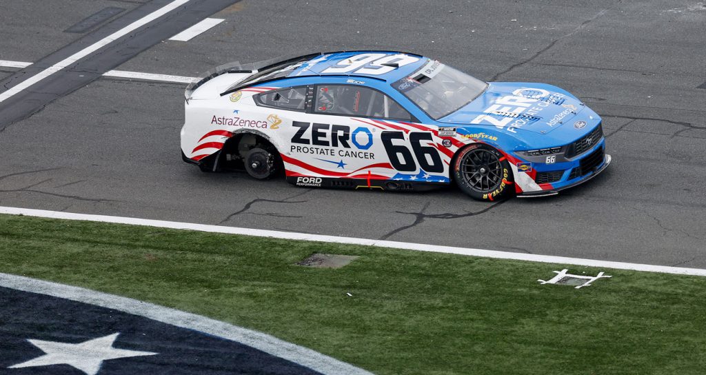 Two teams penalized post-Charlotte after loose wheels - NASCAR