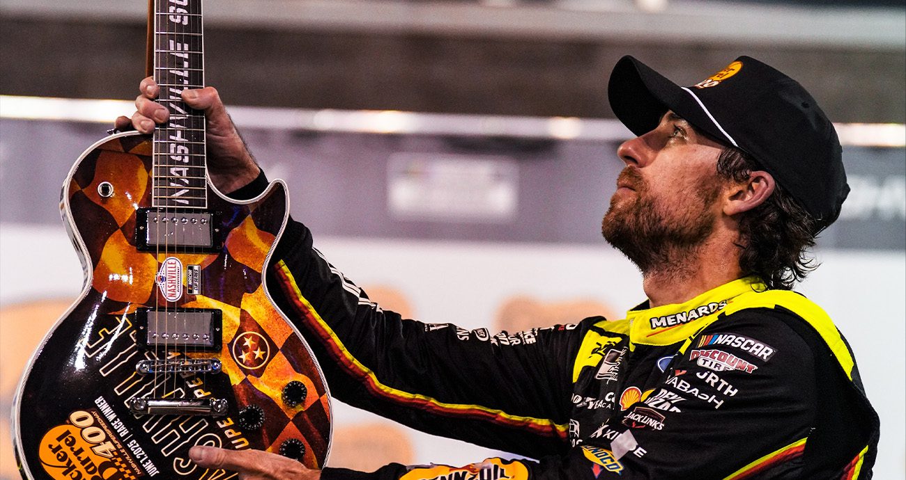 Team Penske strategy pays off: 'You have to play chess' | NASCAR