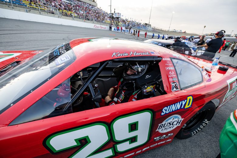 Kevin and Keelan Harvick race Late Models together for the first time ...