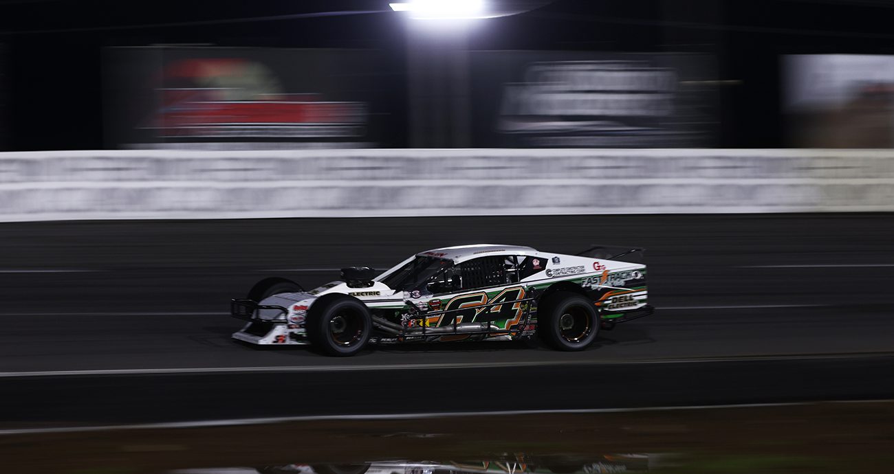 PIT BOX: Buffalo welcomes back the Whelen Modified Tour on Lancaster ...