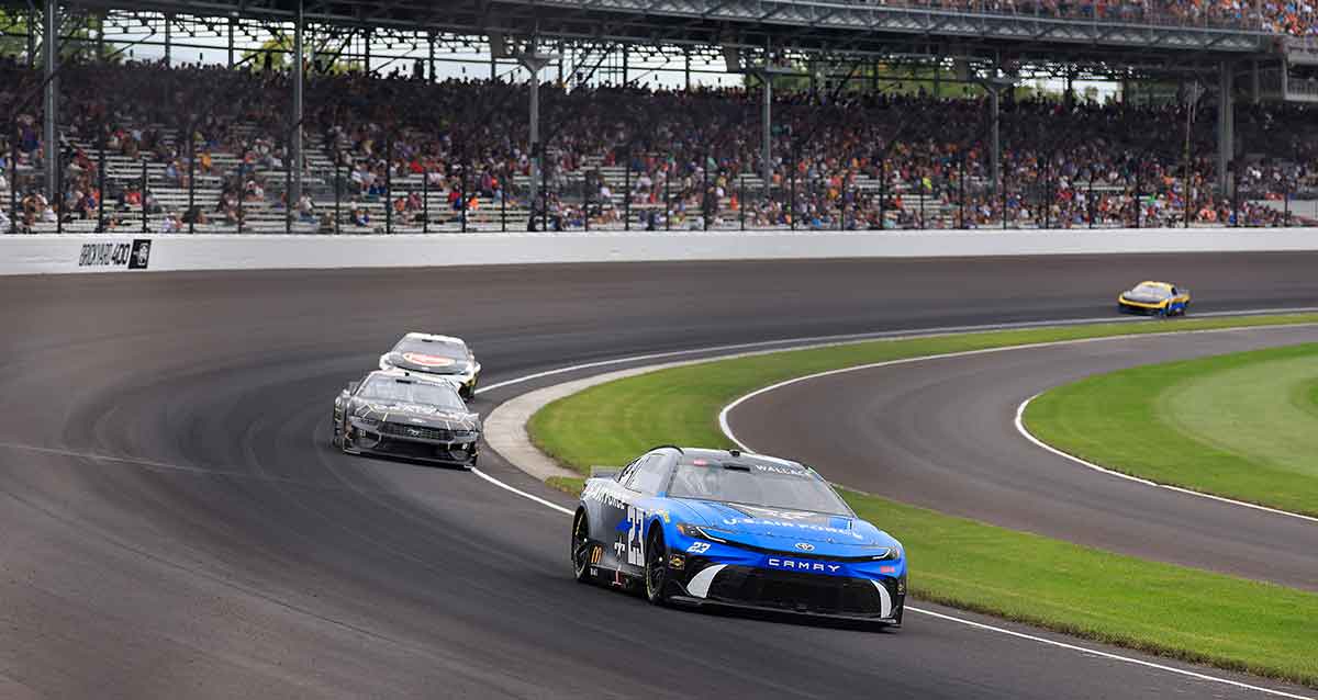 0725 - INDY FRIDAY - Official Site Of NASCAR