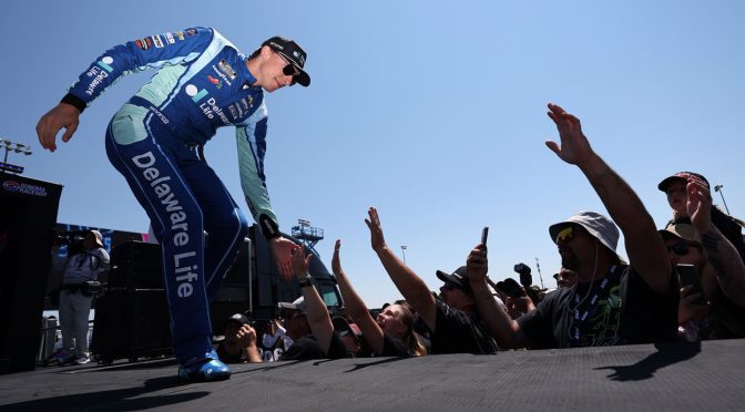 Hocevar reacts to Berry apology: 'We just go race' | NASCAR