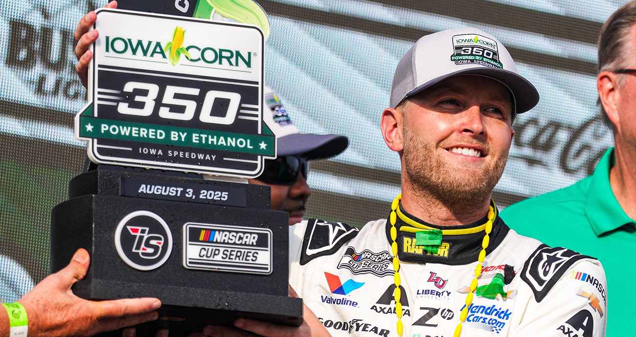 Iowa Speedway Past Winners