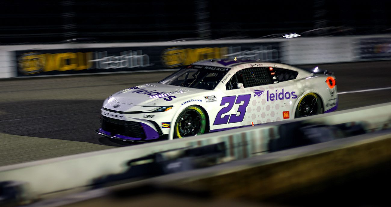Cup Series official adds detail on Wallace pitting in No. 19's pit box ...