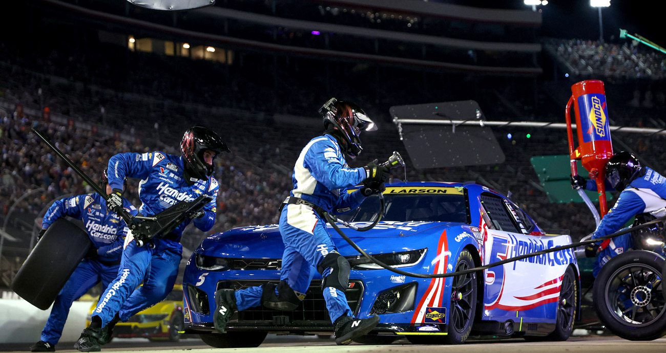 What to Watch: Wild Bristol marks Round of 16 finale | NASCAR