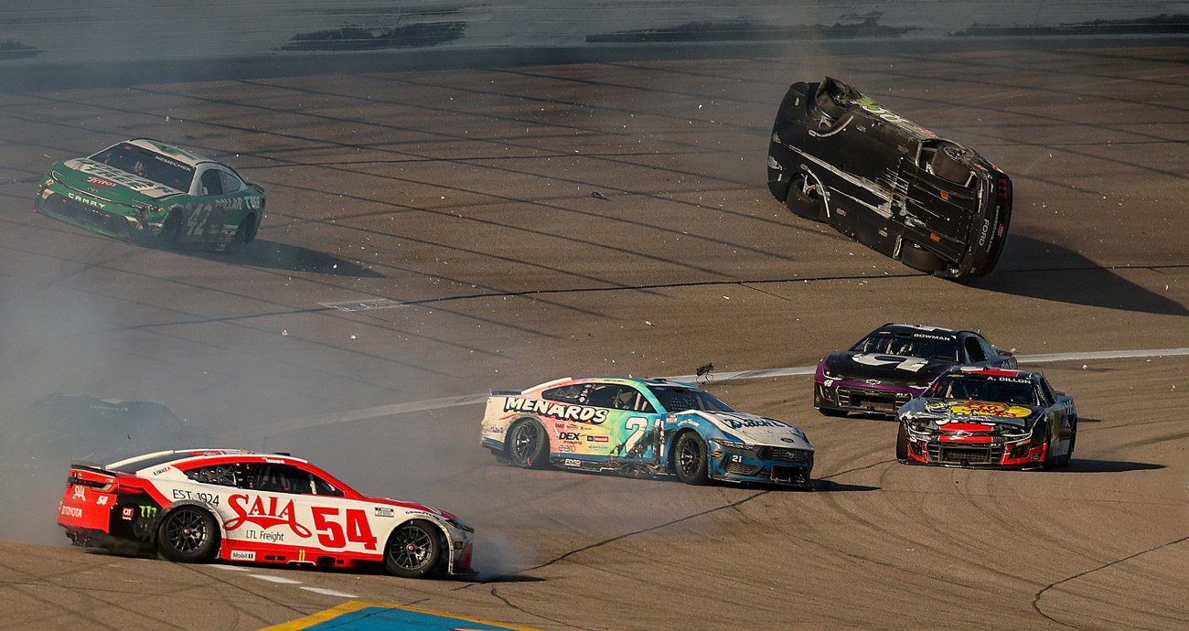 Zane Smith tumbles in overtime restart at Kansas | NASCAR