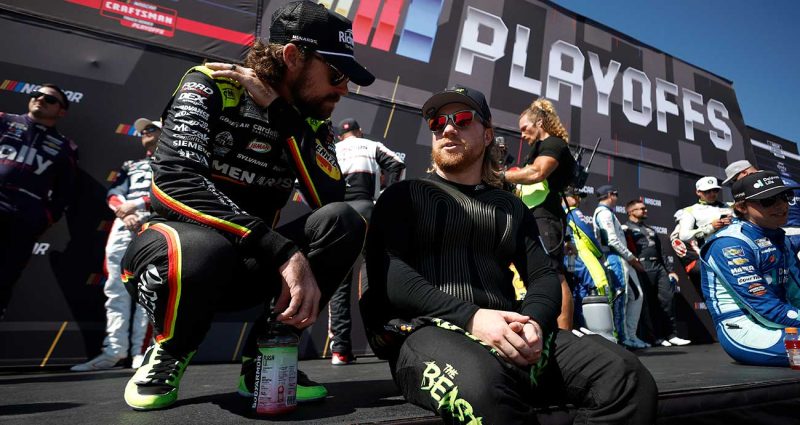 Tyler Reddick racing with hospitalized son in his thoughts | NASCR