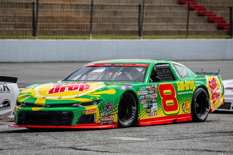 Dale Earnhardt Jr. breaks out the Sun Drop car for Late Model Stock ...