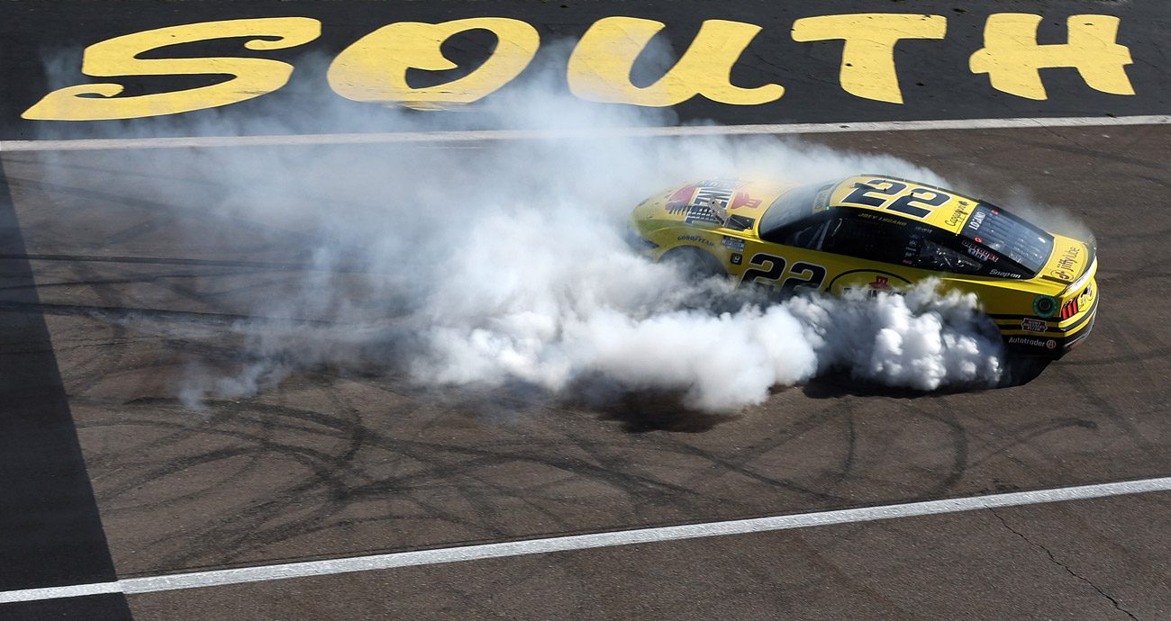 What to Watch: Vegas lights path to Championship 4 | NASCAR